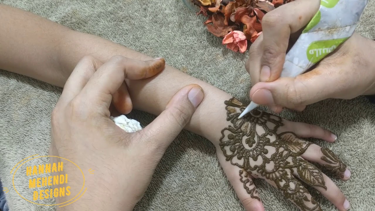 Simple Left Hand Henna Tattoo - YouTube