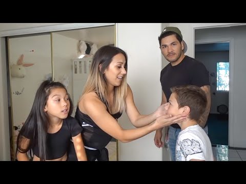 TXUNAMY GETS HER BELLY PIERCED PRANK ON DAD!! | Familia Diamond