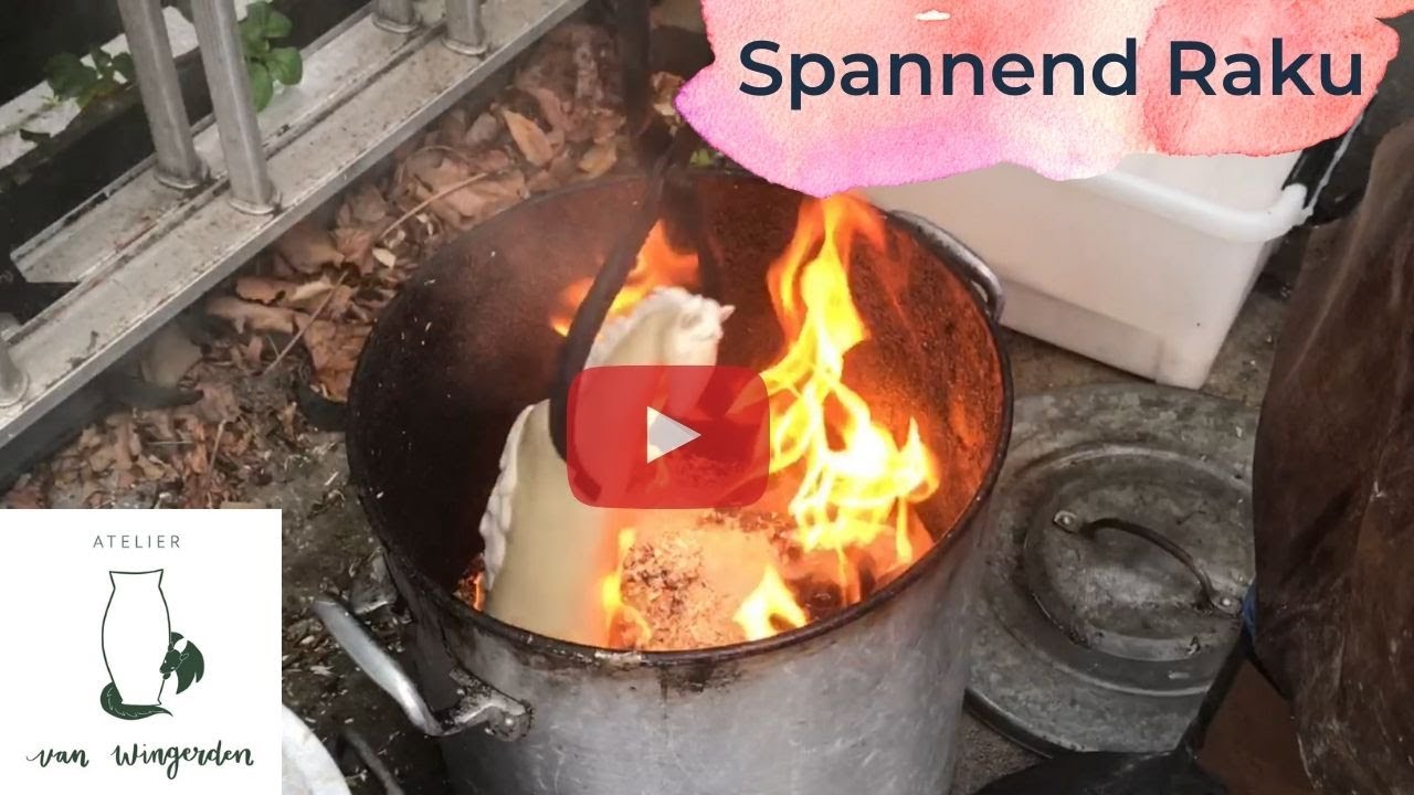 Raku stoken, een spannend proces! - YouTube