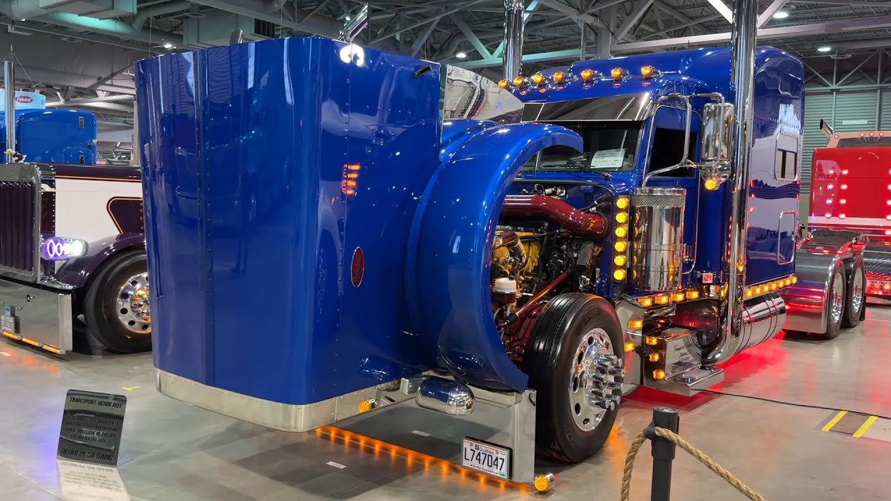 Peterbilt 389 Glider Kit Truck - YouTube