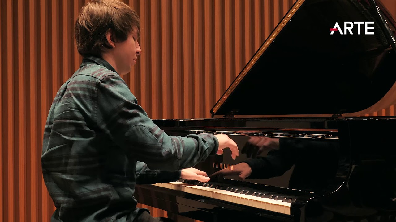 S. Rachmaninoff :: Preludes Op.23 no.4 (Pf.Alexei Melnikov) - YouTube