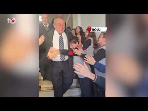 46 Yıllık Öğretmenlik Yolculuğuna Alkışlarla Veda