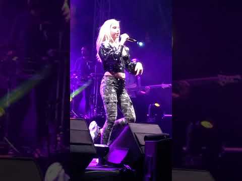ALEYNA TİLKİ- YOL VER(FULL)