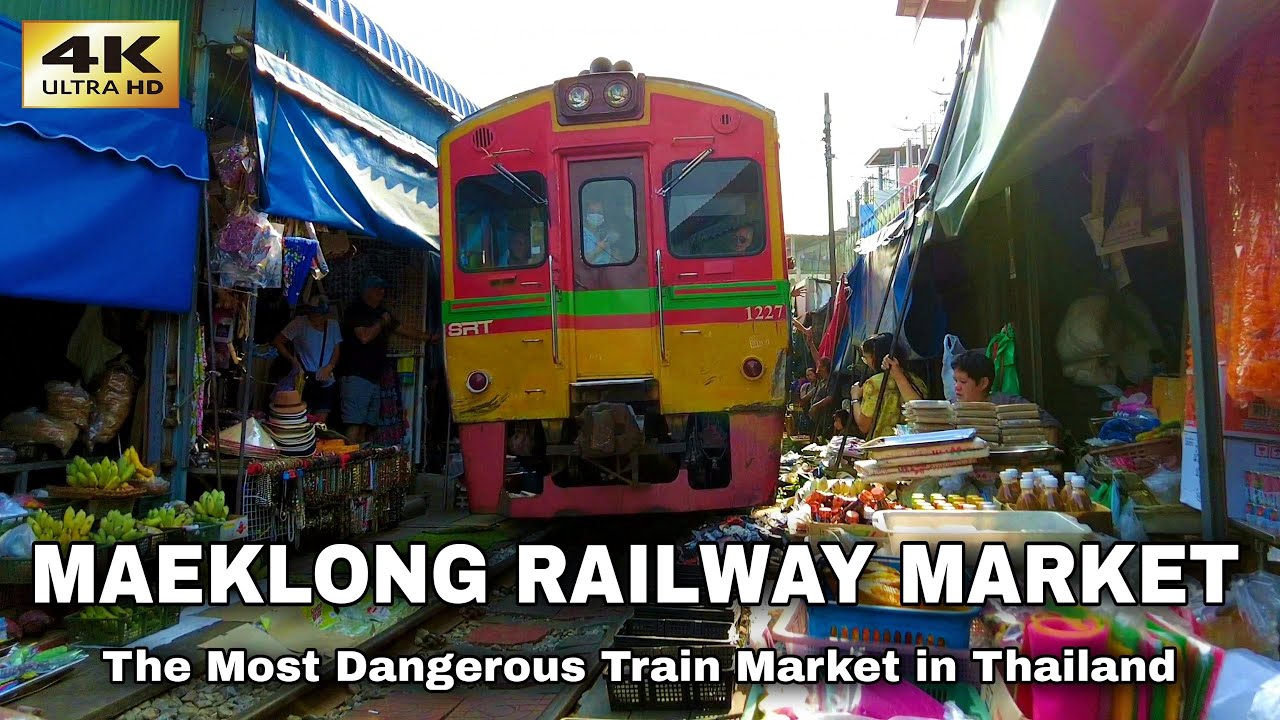 [4K] Maeklong Railway Market Walking Tour | The Most Dangerous Train ...