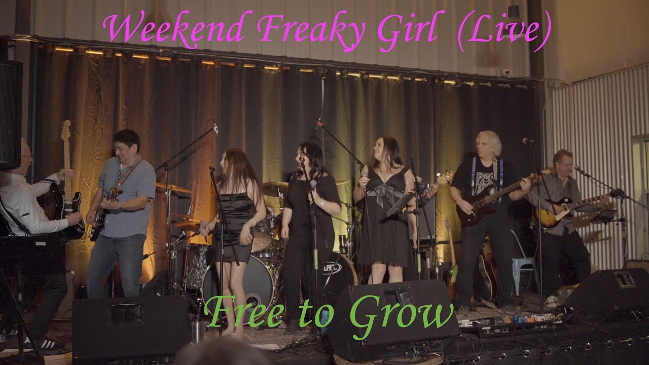 Weekend Freaky Girl (Live) - YouTube