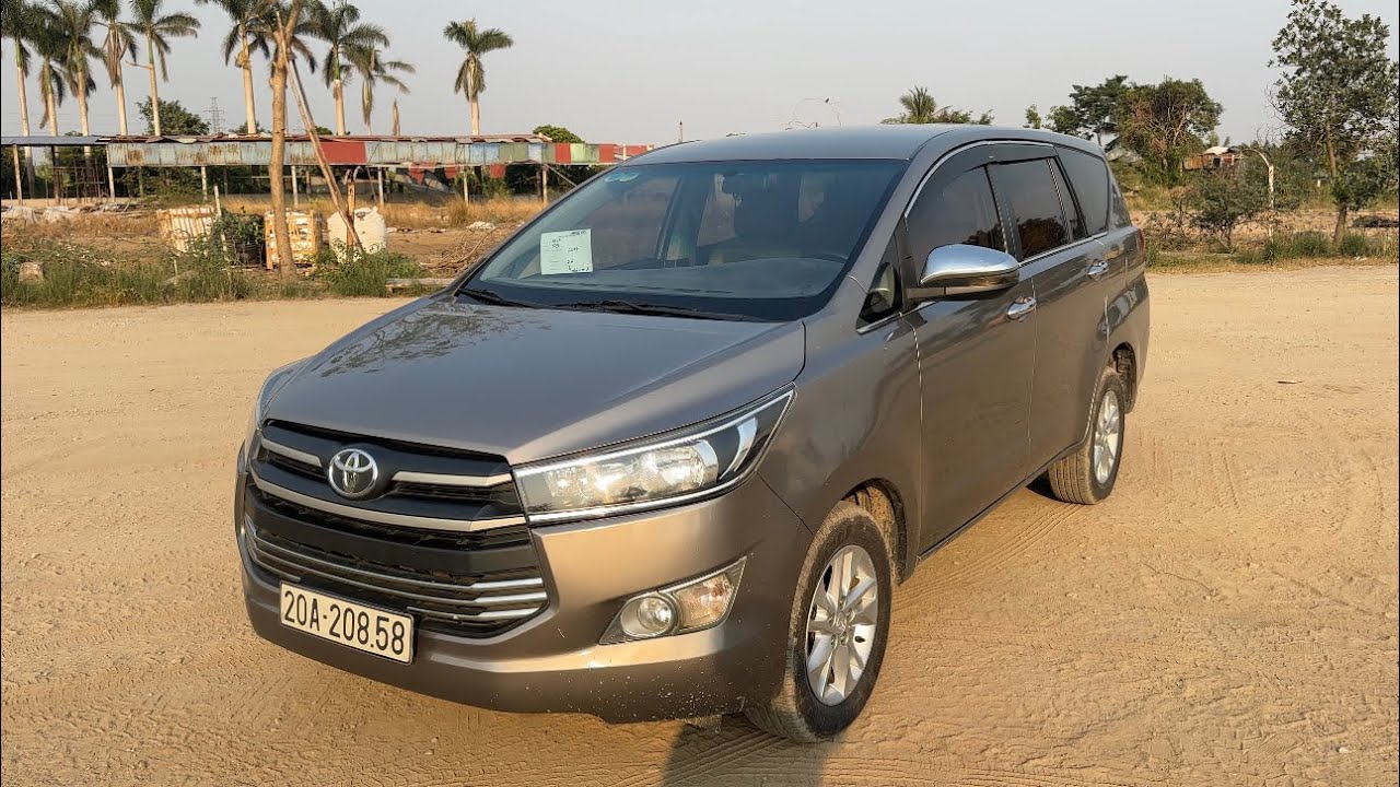 Toyota Innova 2017, xe chuẩn gia đình, ở cửa giá 400tr , chạy 11 vạn ...