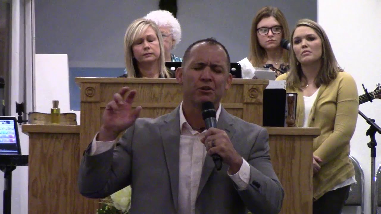 G.F.C.C. Pastor Aaron & Amanda Crabb 10-19-17 PM - YouTube