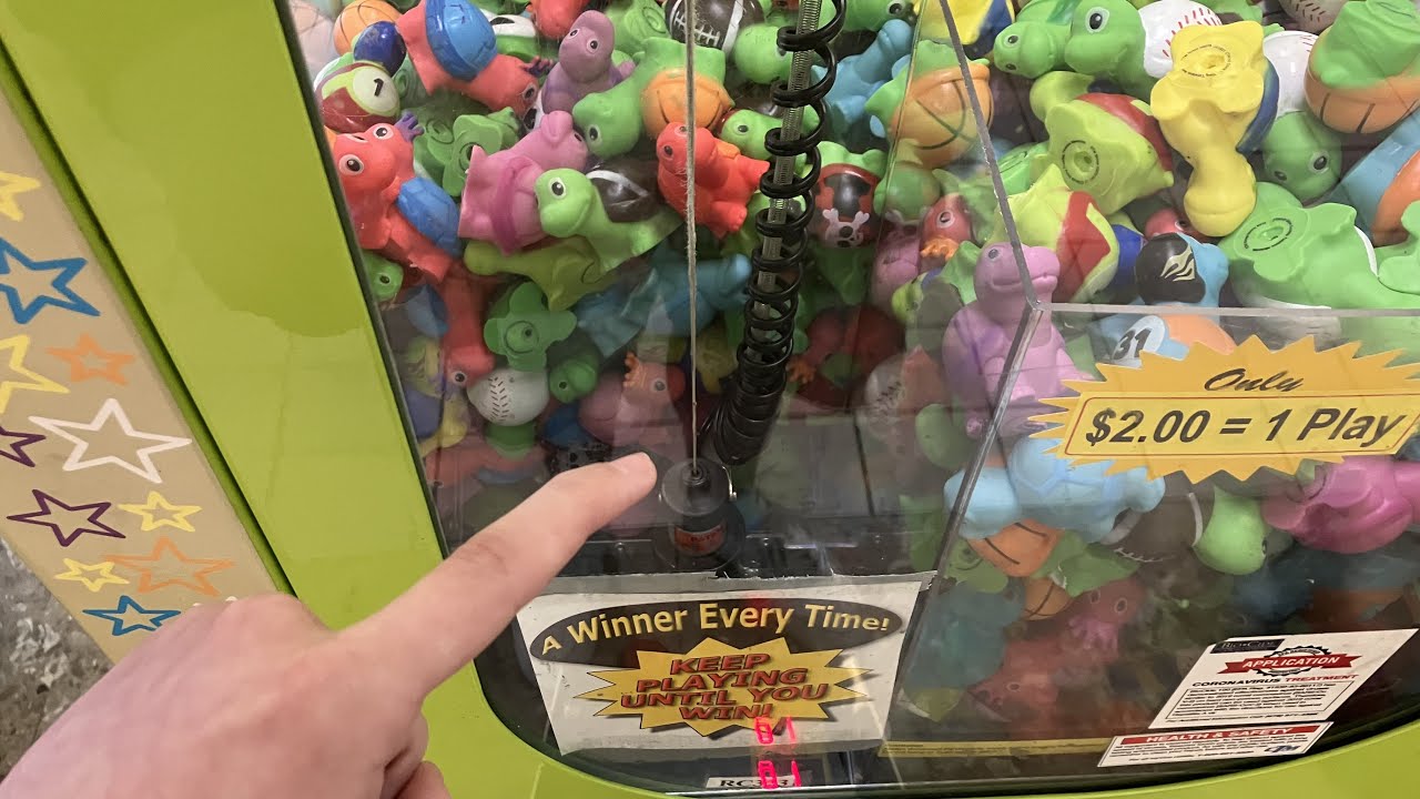 Broken Turtle Treasure Claw Machine - YouTube