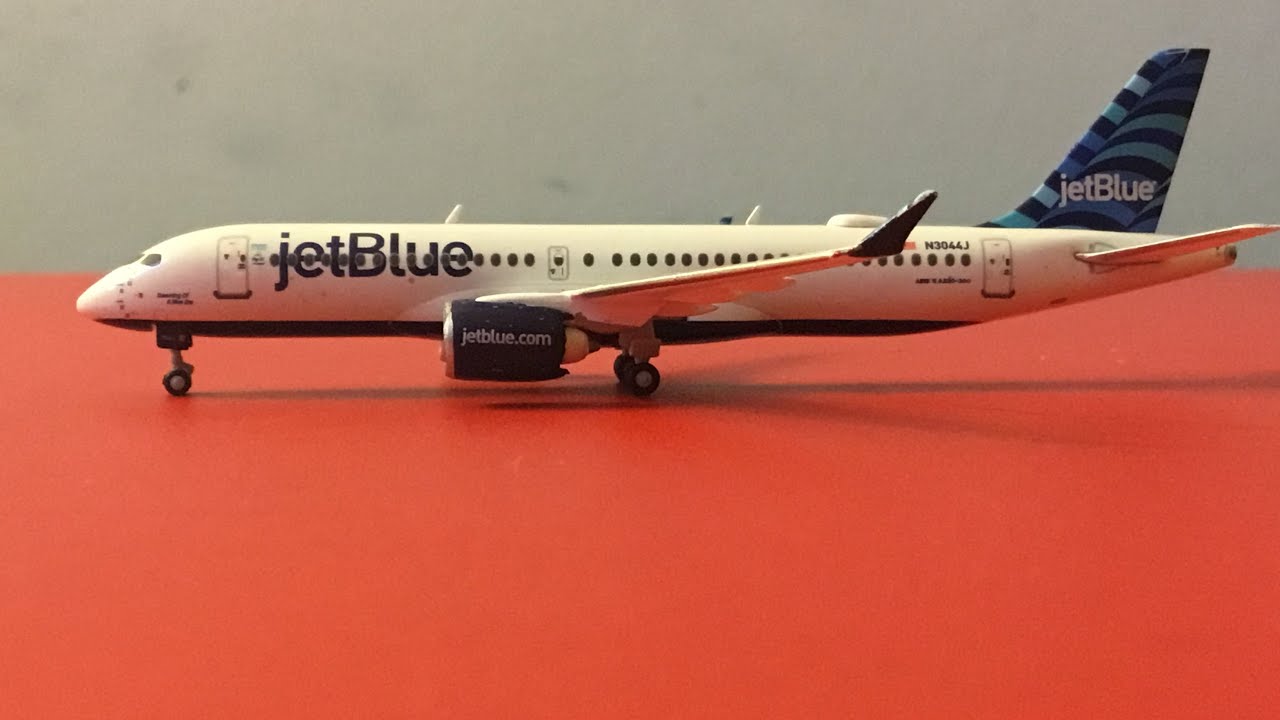 Gemini Jets JetBlue Airbus A220-300 1/400 Scale Model. - YouTube