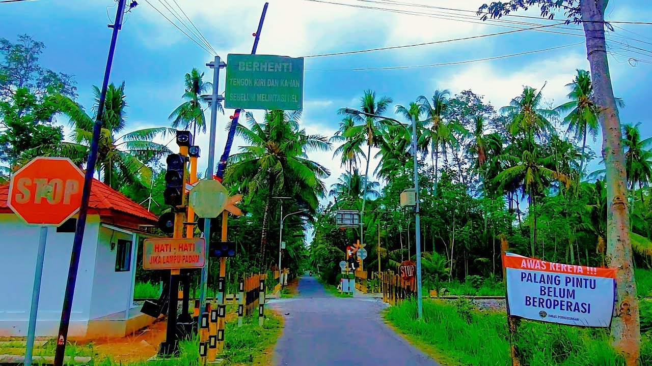 RAILWAY CROSSING, BARU LAGI...‼️ Perlintasan Sebidang Jalan Kyai Abu Na ...