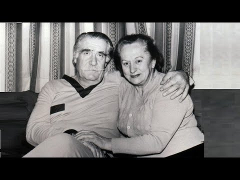 HULUSİ KENTMEN KABRİ EŞİ REFİKA KENTMEN KABRİ * KARACAAHMET MEZARLIĞI 1.ADA  * İSTANBUL (HD)