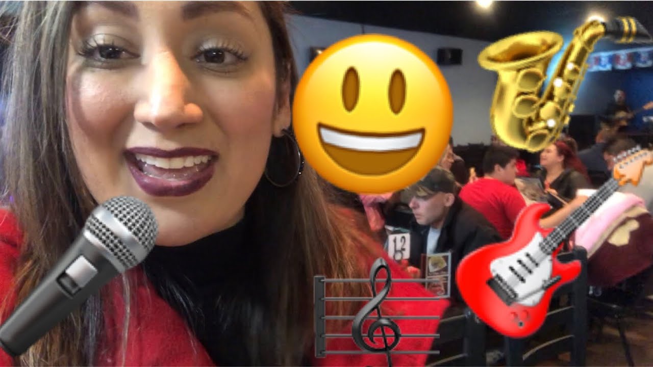 Escuchando Música en Vivo | Barbara Martinez Vlogs - YouTube