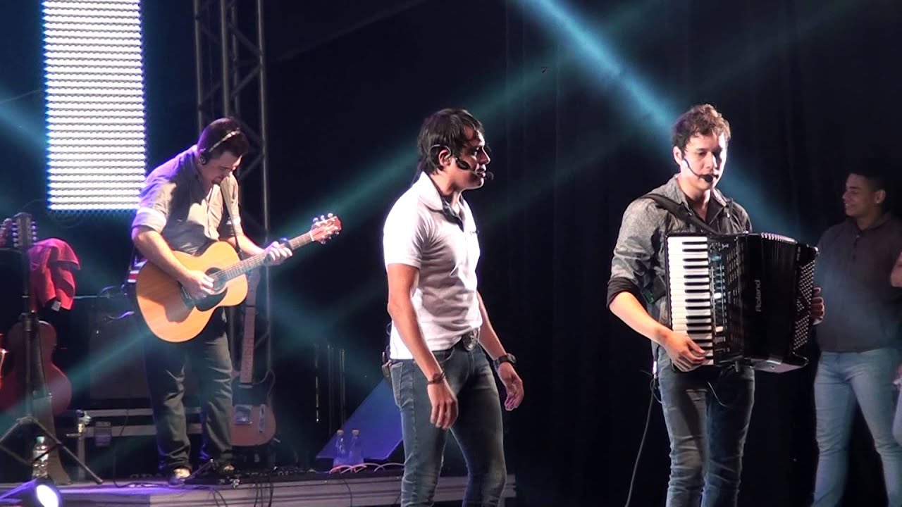 BANDA 8 SEGUNDOS GRAVAÇÃO SR STÚDIO HD - YouTube