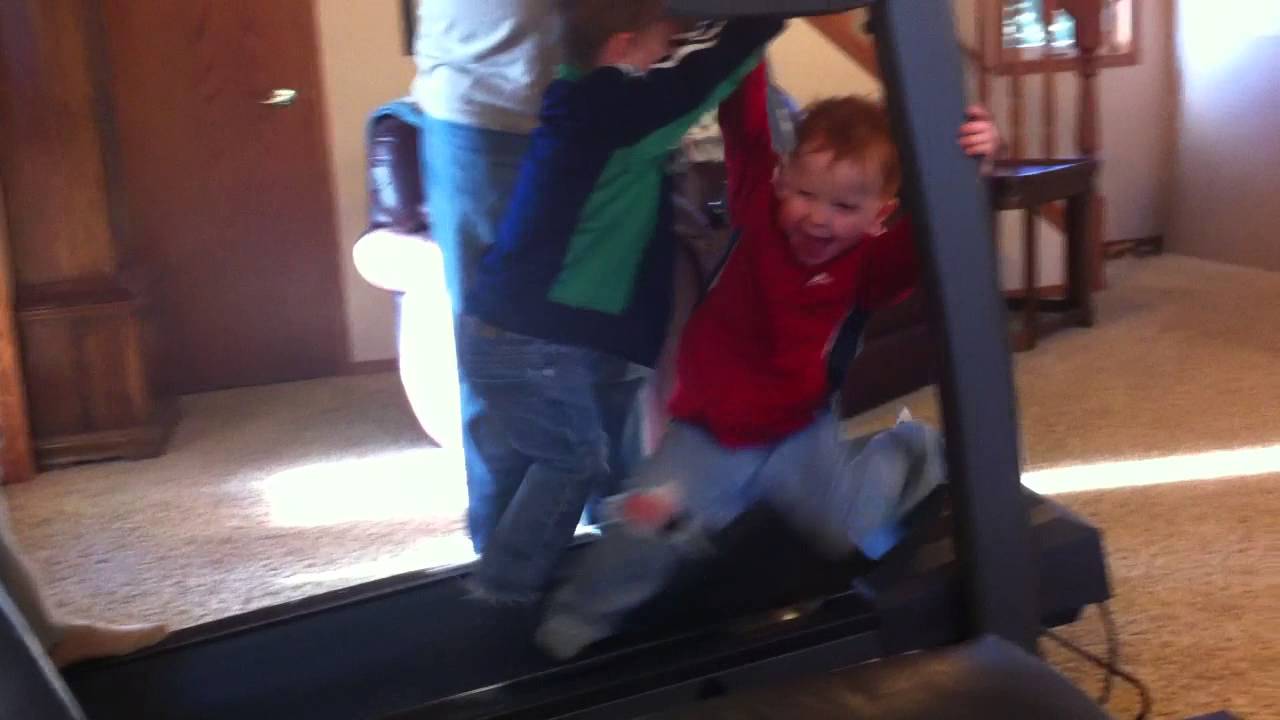 Twins on Treadmill! (Funny Wipeout) - YouTube