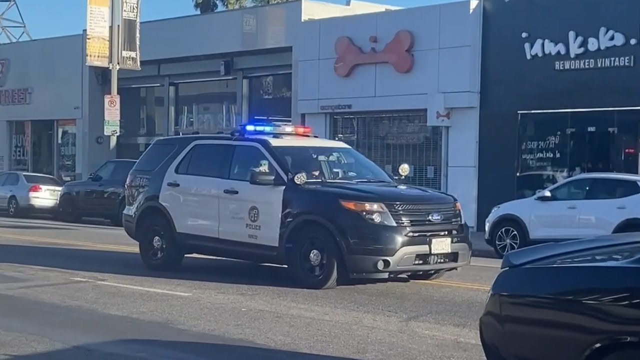 LAPD West Unit Responding - YouTube