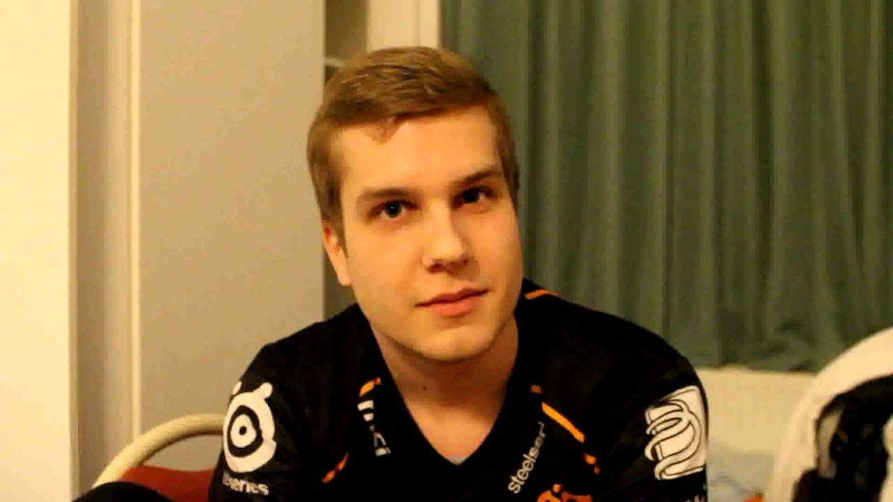 Fnatic.com (c) Interview with f0rest - YouTube