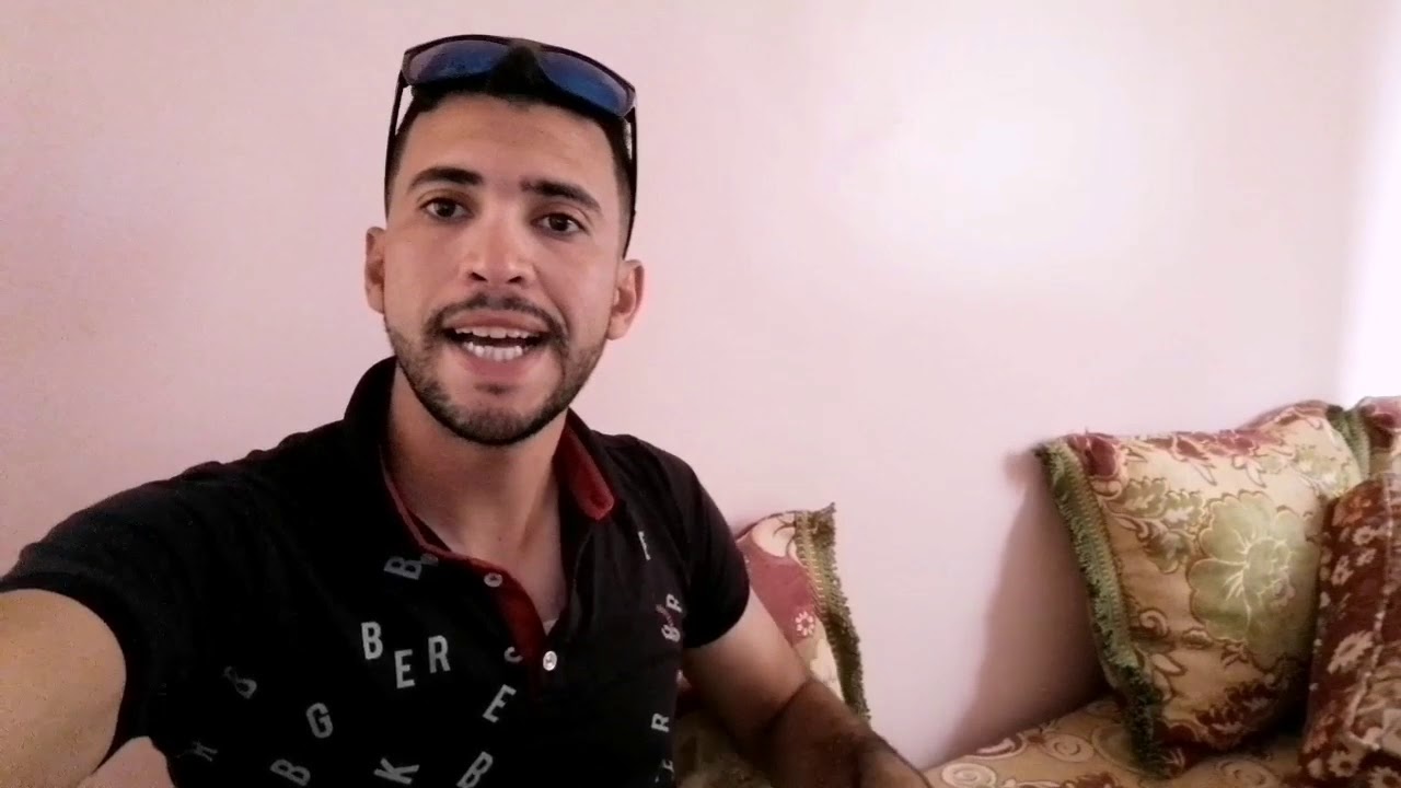 فاش كايكون عندك الوالد ما كيتفاهمش🤣😁 Youtube