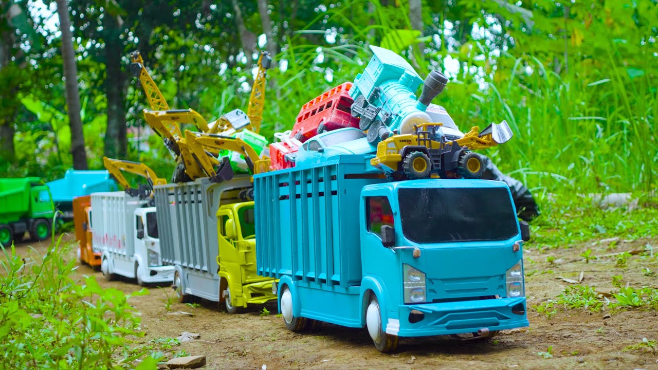Mobil Truk Tronton Panjang Penuh Mobil Mobilan, Excavator, Truk Tangki ...