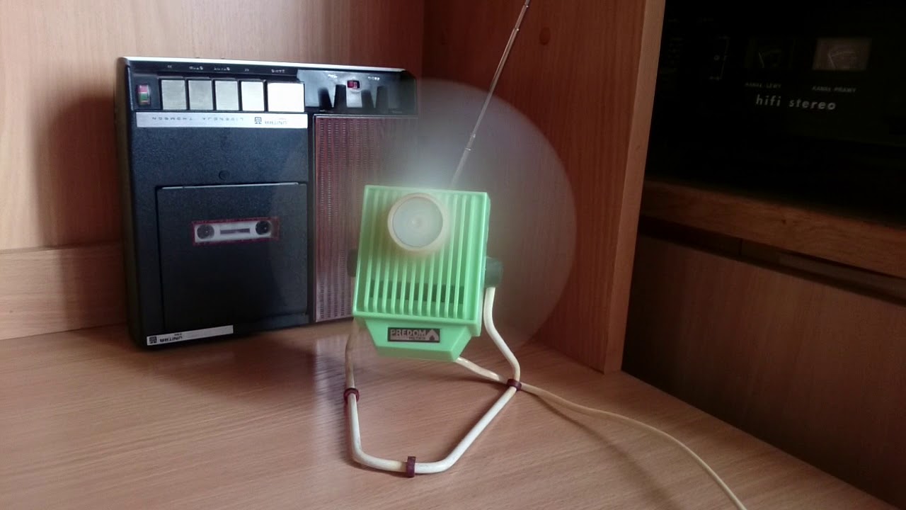 Wentylator biurkowy Predom Metrix Z-51B - YouTube