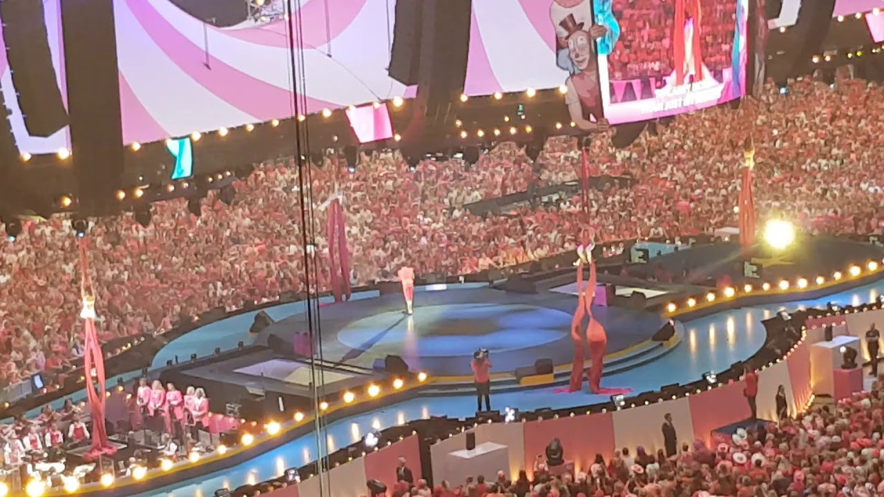 Toppers in concert 2018 - Johan Cruijff arena Amsterdam - YouTube