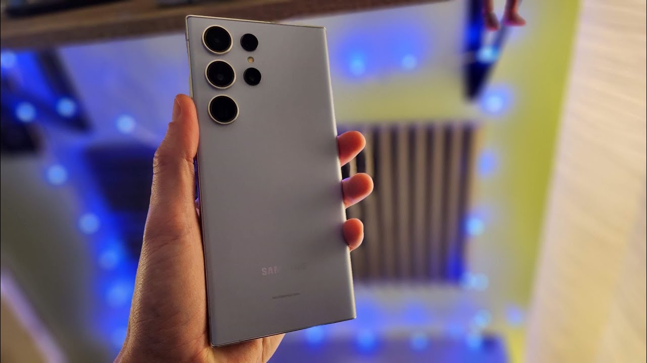 The Galaxy S23 Ultra is HERE | Unboxing and First Impressions - YouTube