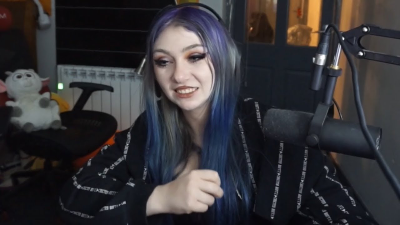 Minx ruining her only chance at love for the 1000th time - YouTube