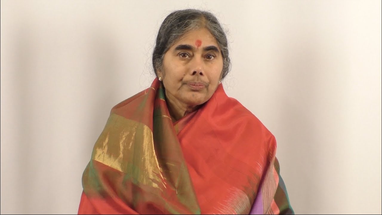 7. Dec 2022 Mother Meera Meditation Wherever You Are ! - YouTube