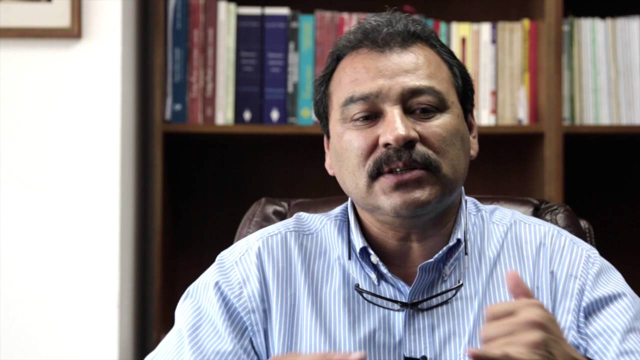 César Calderón 3 - YouTube