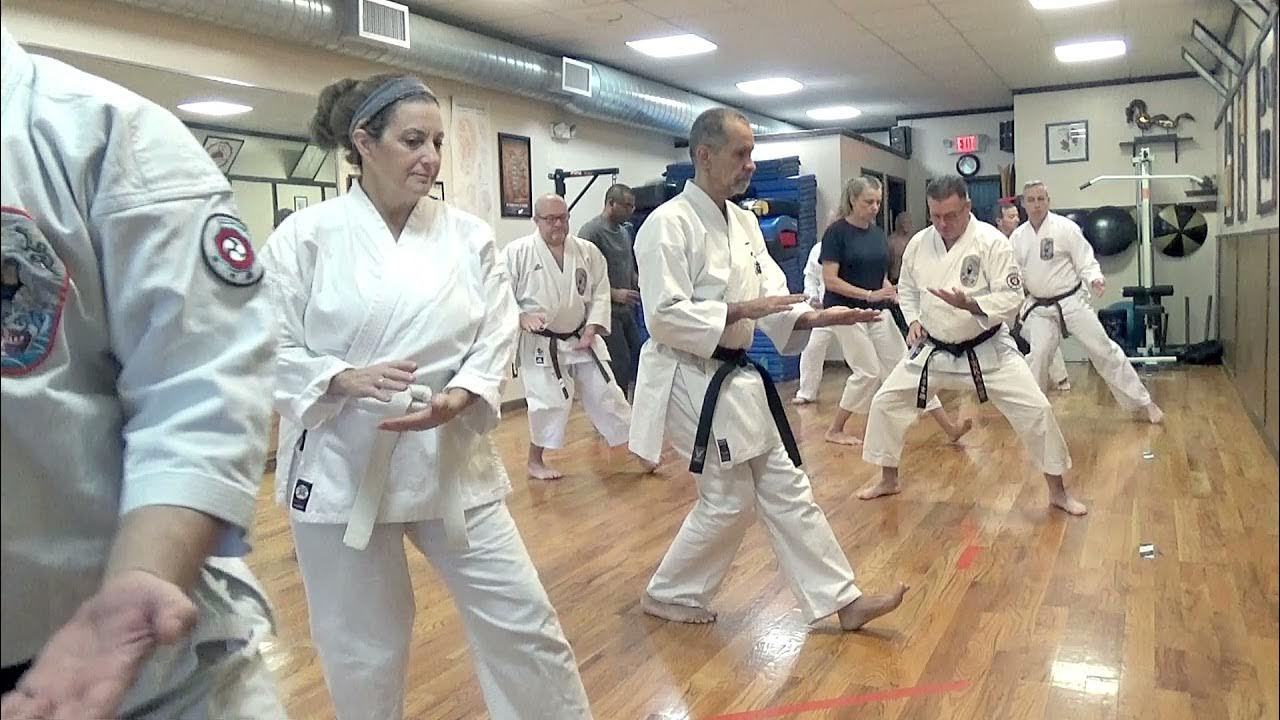 Michael Calandra "Training Seiunchin Kata (Part 1)" - YouTube
