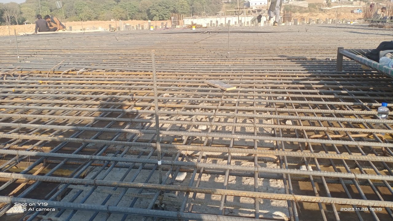 Deck Slab Top Leveling || Bridge Work - YouTube