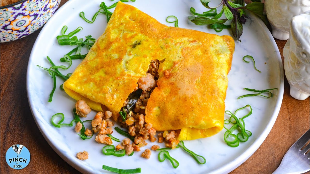 Super easy pork Omelet | meat stuffed omelette recipe - YouTube