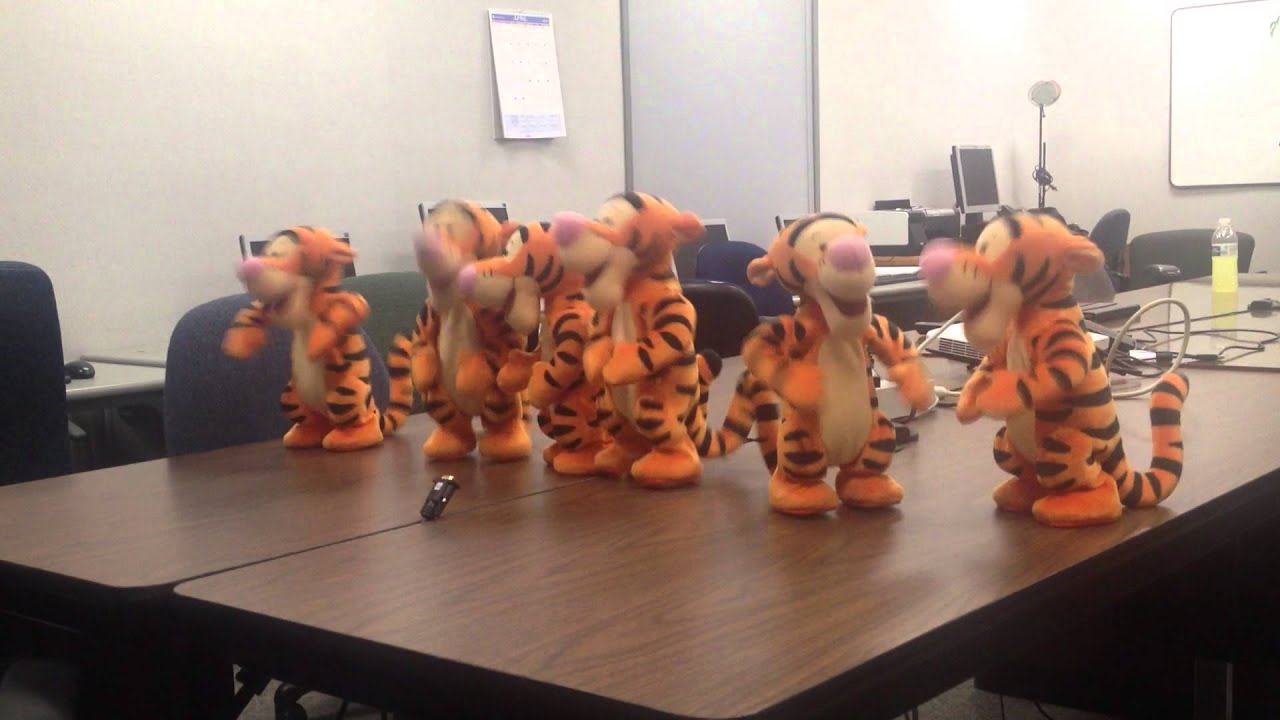 The Tigger Dance - YouTube