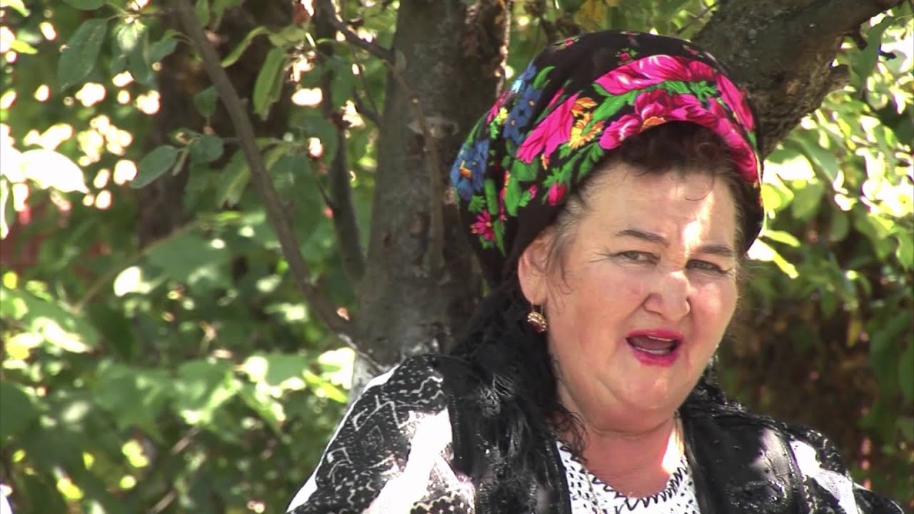 Maria Tudor Muresan cu tundra sura - YouTube