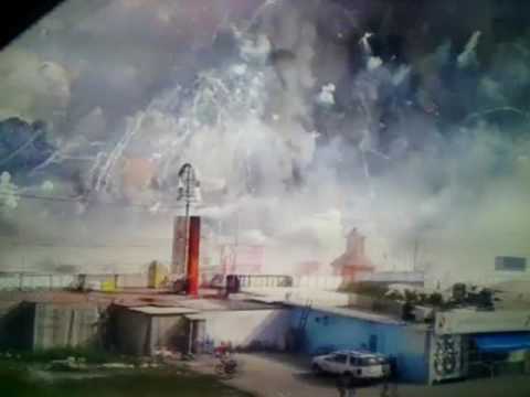 Video inédito de la explosión en mercado de cohetes de tultepec (México ...