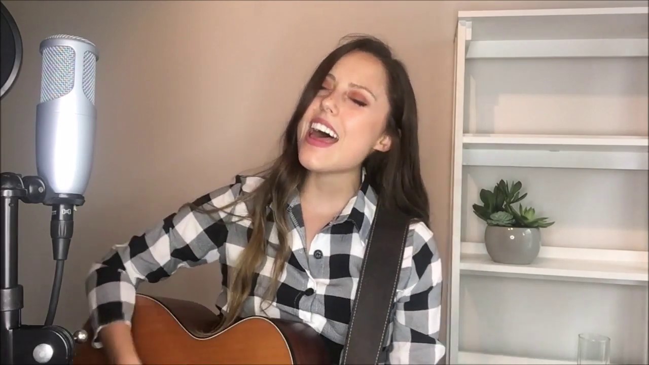 Carrie Underwood - Love Wins (cover) - YouTube