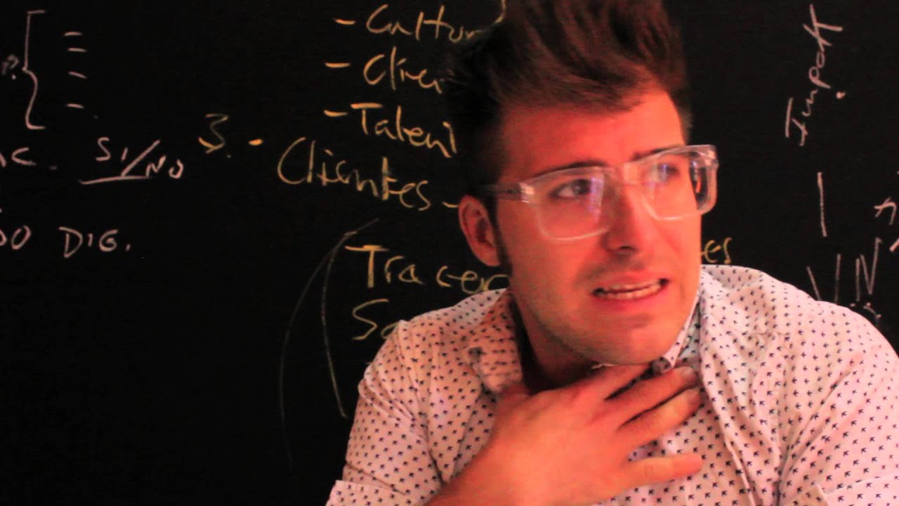 Entrevista a Fermín Álvarez, joven emprendedor español - YouTube
