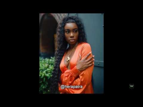INSTAGRAM MODELS #134 - BLACK BEAUTY