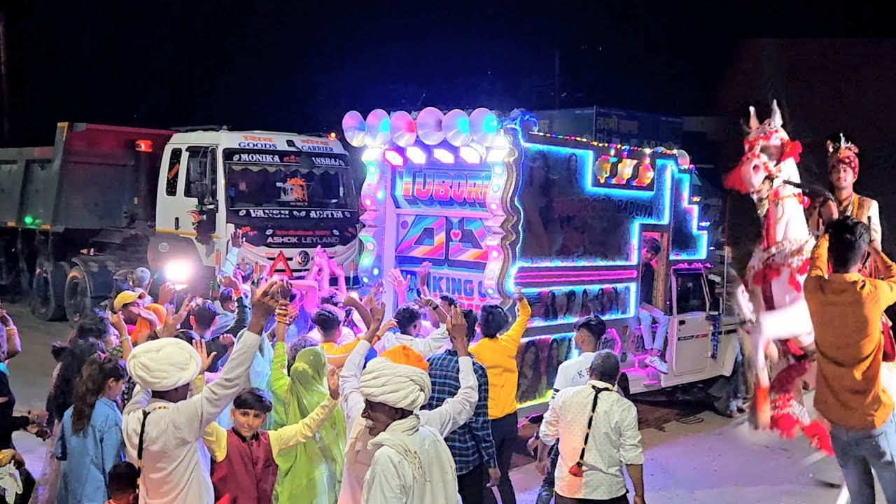 Rajasthani Top Shaadi Baraat !! Dj Vs Ghodi Dance !! Aaj Mere Yaar Ki ...