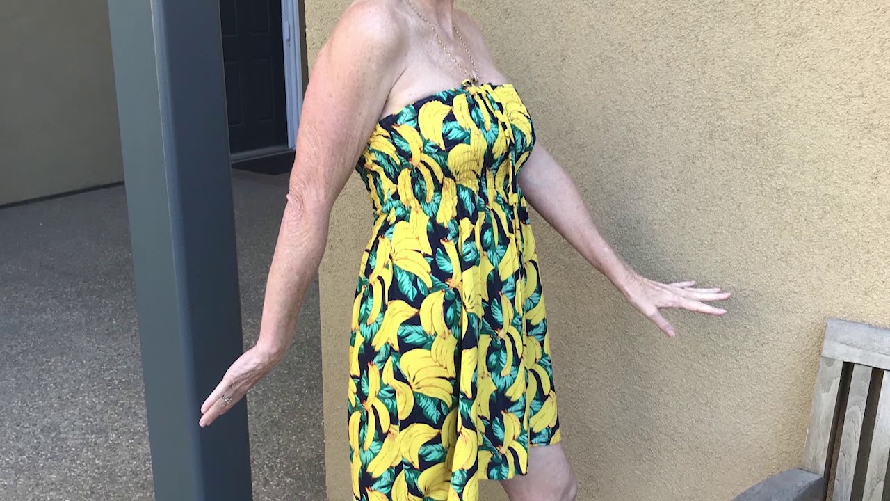 KEVIN PRATTE: Who wore bananas better, Mom or Dad? - YouTube