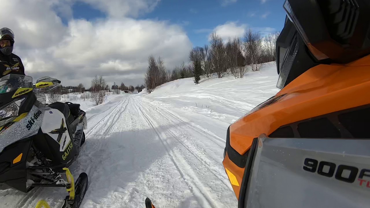 Snowmobiling WaWa Canada - YouTube