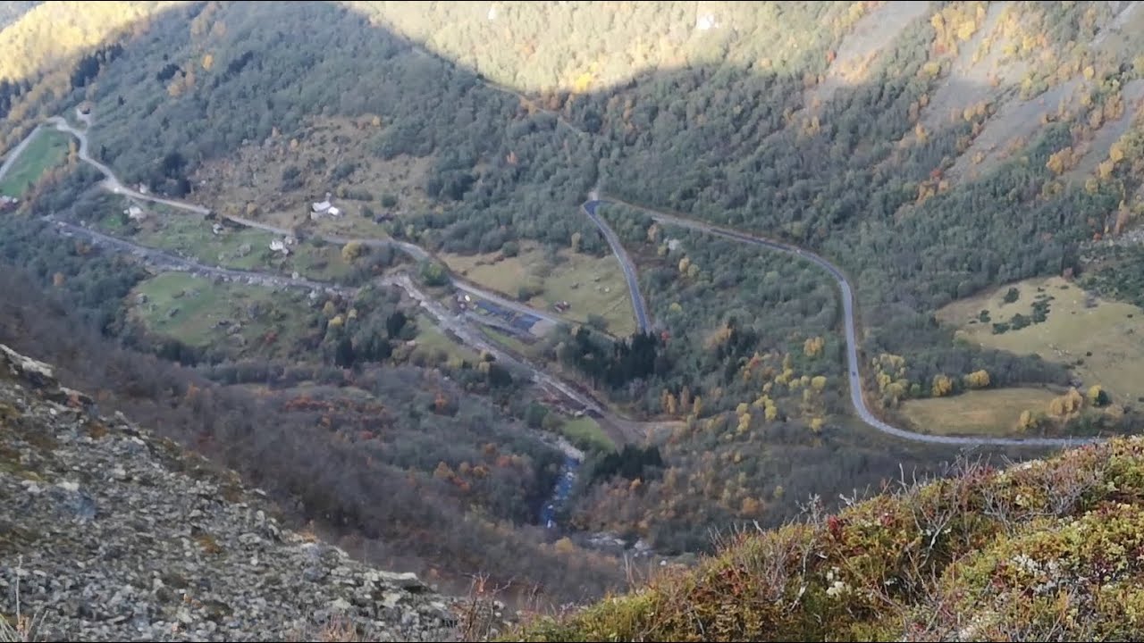 THE VERY SIMPLE TOLL GATE ON THE MOUNTAIN - YouTube