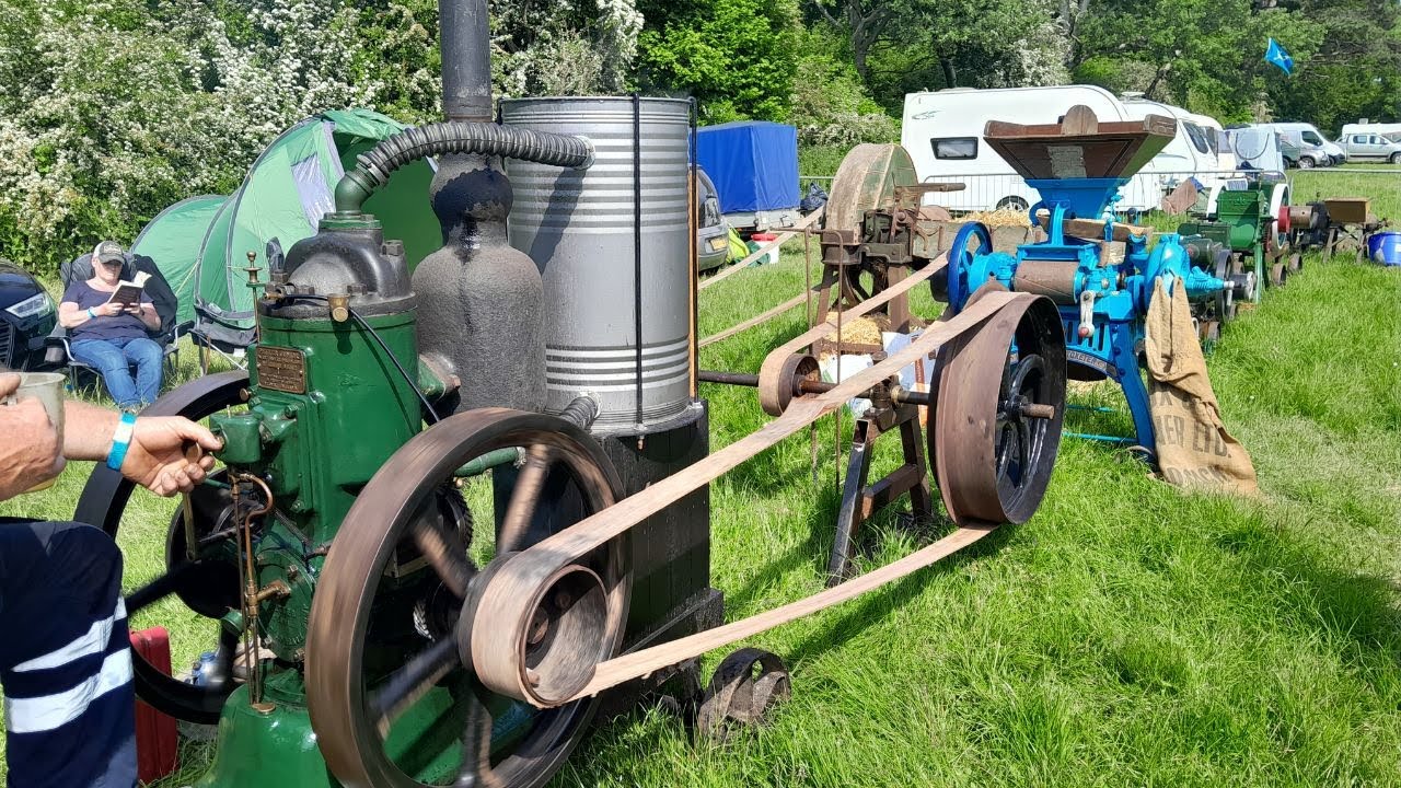 8hp Petter M type stationary engine at Strumpshaw steam rally 2023 ...