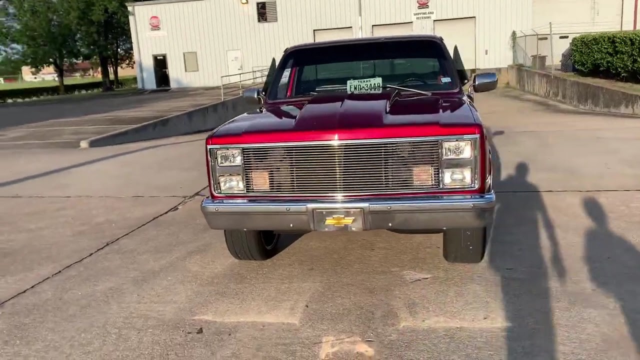 1983 c10 on 20’s riddlers wheels - YouTube