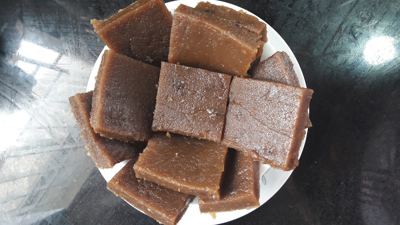 Haalbai/akki halbai/rice halwa |haalubayi/ ಅಕ್ಕಿ ಹಾಲುಬಾಯಿ - YouTube