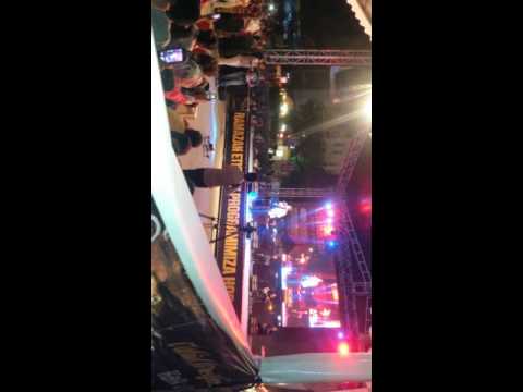Derviş  bey sinemada(172)