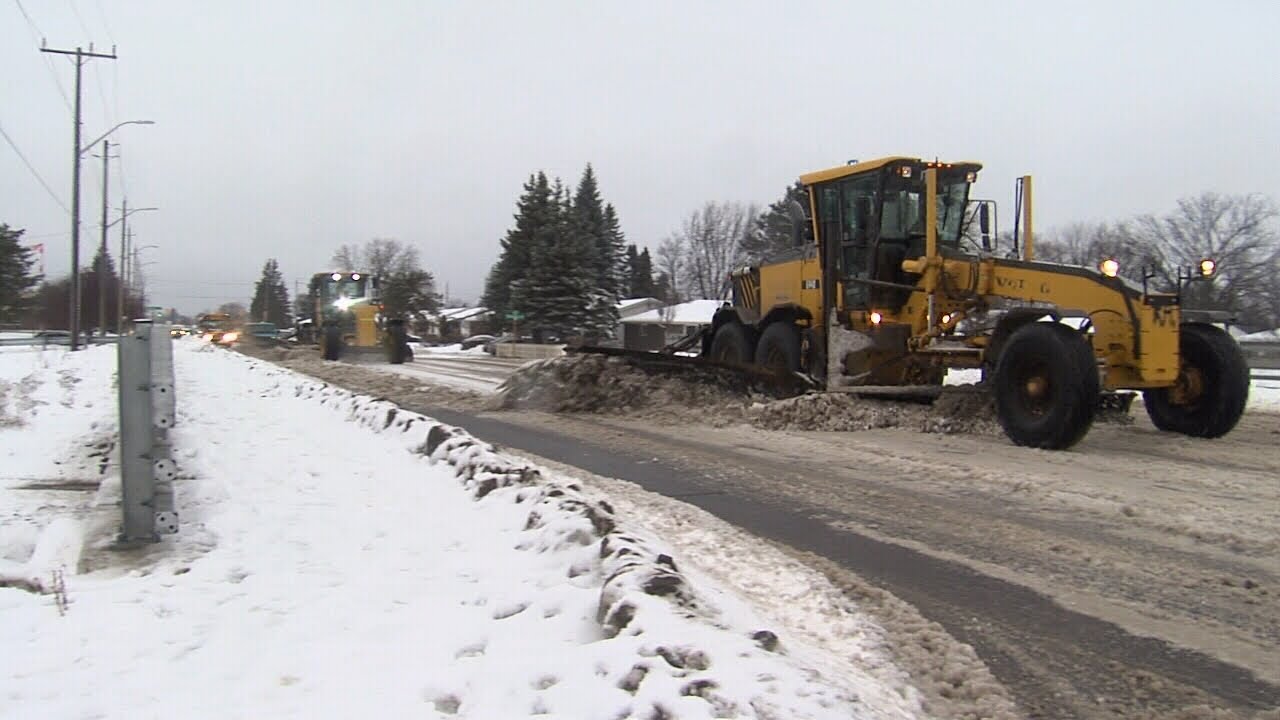 Snow clearing effort underway, in response to major storm system - YouTube
