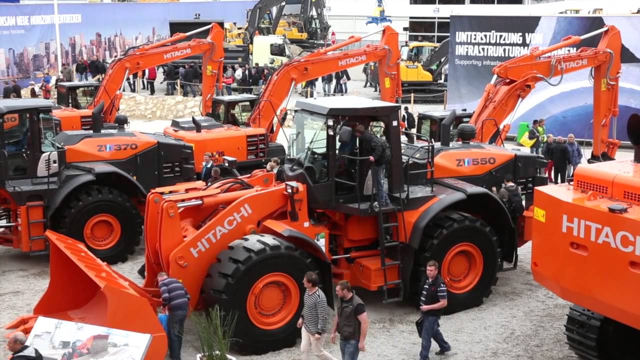 Hitachi stand at Bauma 2013 - the technological choice! - YouTube