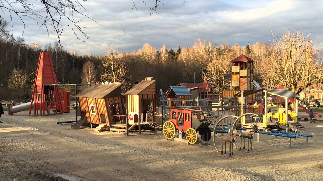 Wildpark Poing Spielplatz-Bereich - YouTube