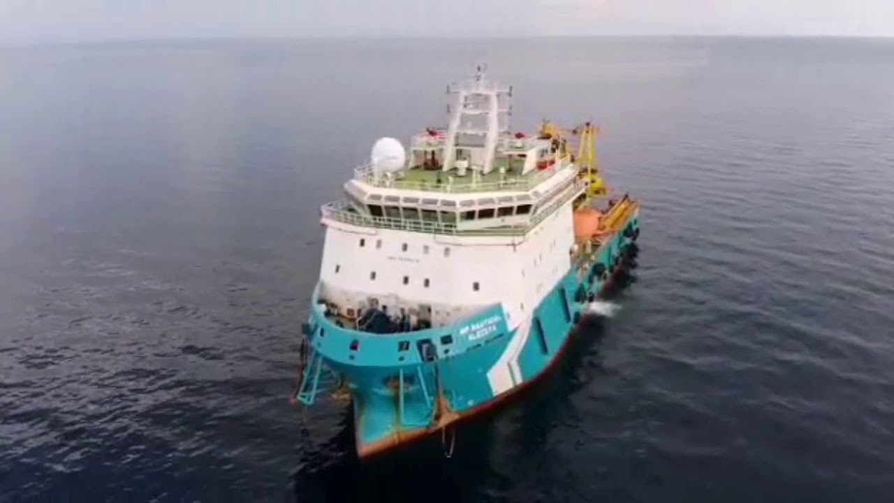Offshore vessel in action - MP NAUTICAL ALEESYA - YouTube