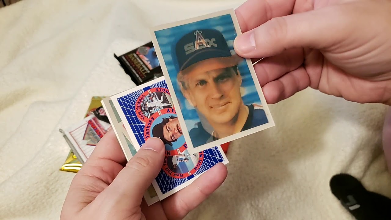 Opened a Worlds Greatest Card Chase box with some fun packs inside ...